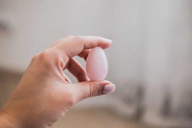 5 Reasons Why Yoni Eggs are Your New Best Friend - Faithful To Nature
